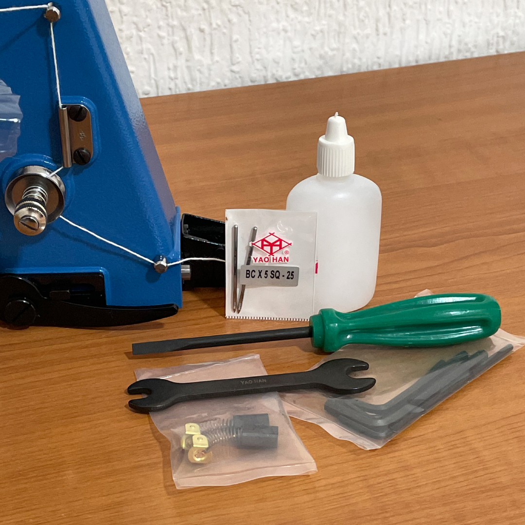 Máquina cerradora de costales F300A - Zayma